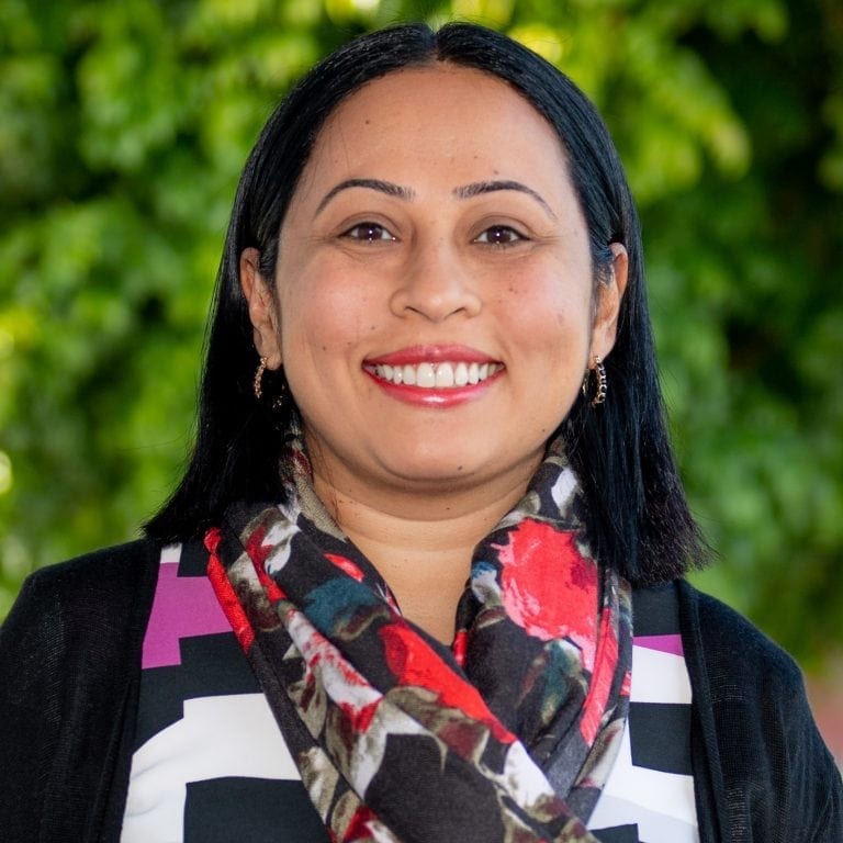 Search for Doctors Near you. Find an exprienced family GP | SmartClincs